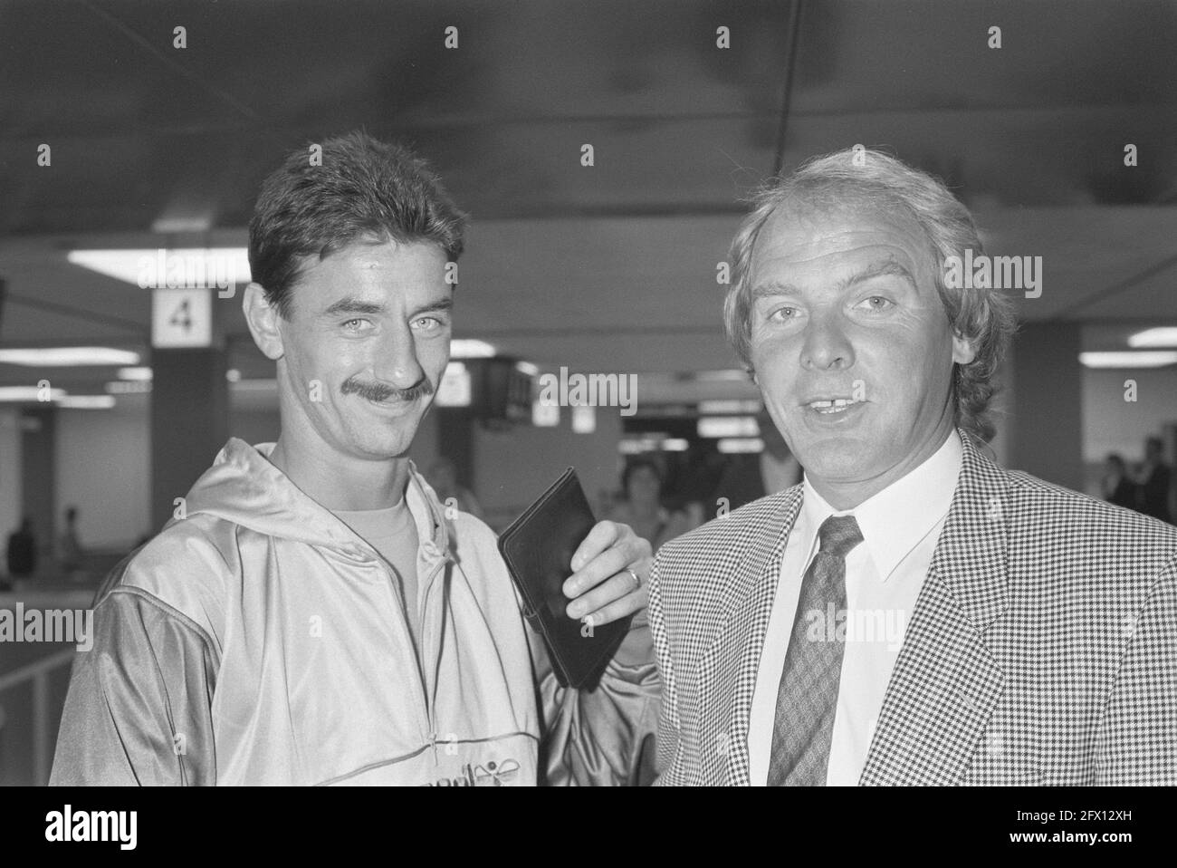 Terry Yorath Black and White Stock Photos & Images - Alamy