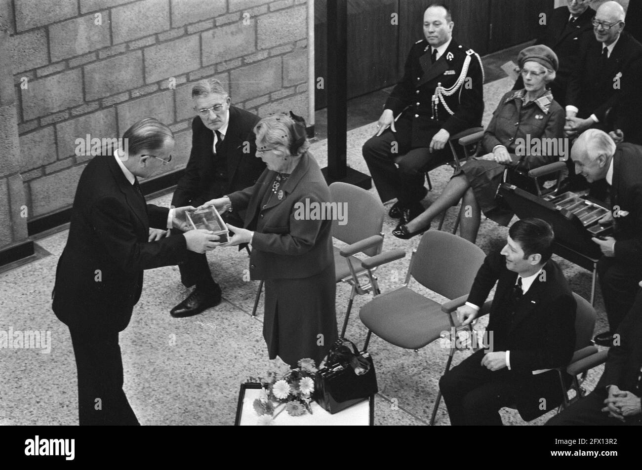 Queen Juliana opens the new Palace of Justice in The Hague; Her Majesty ...