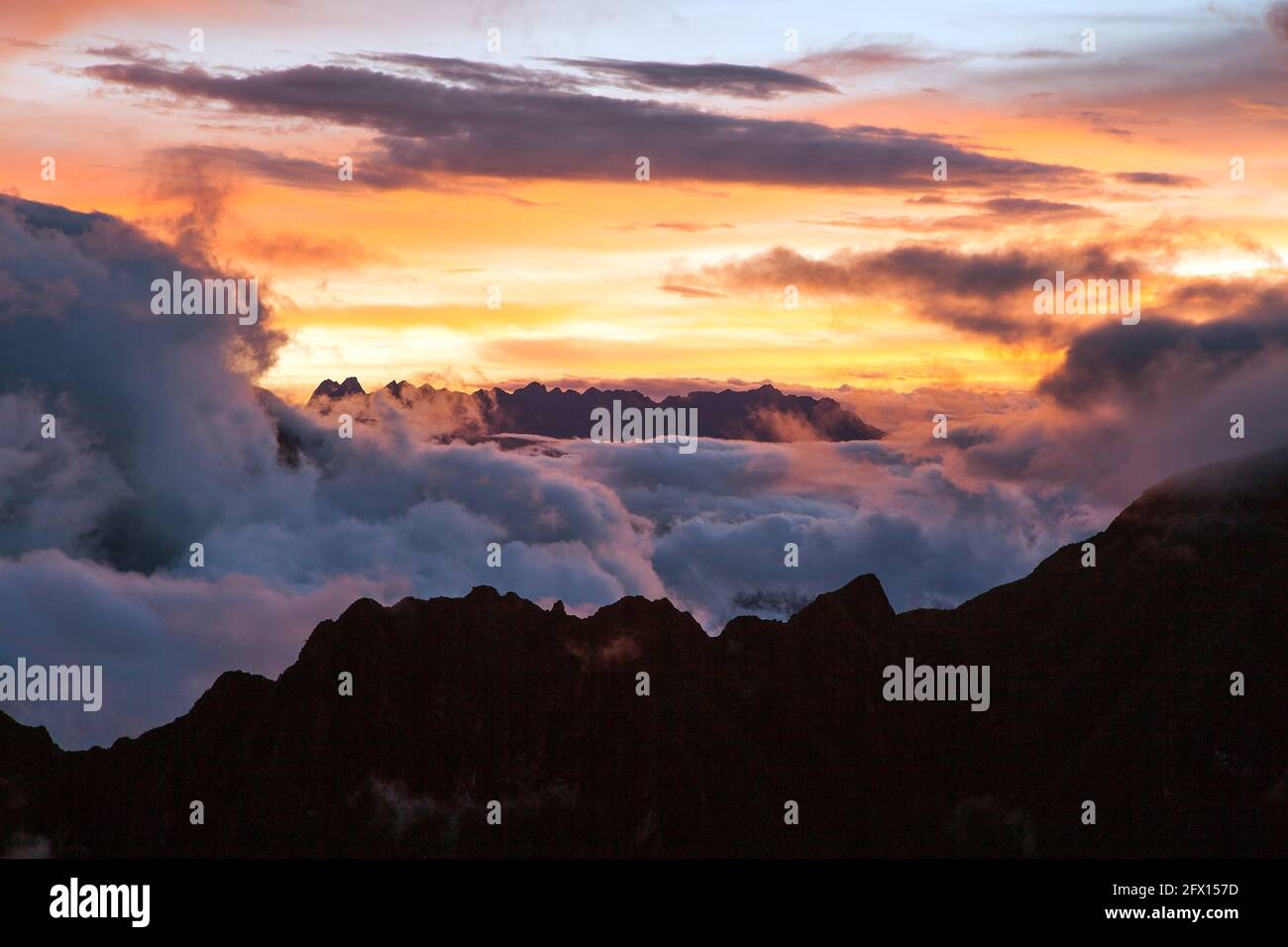 Peruvian sunset scenery hi-res stock photography and images - Alamy