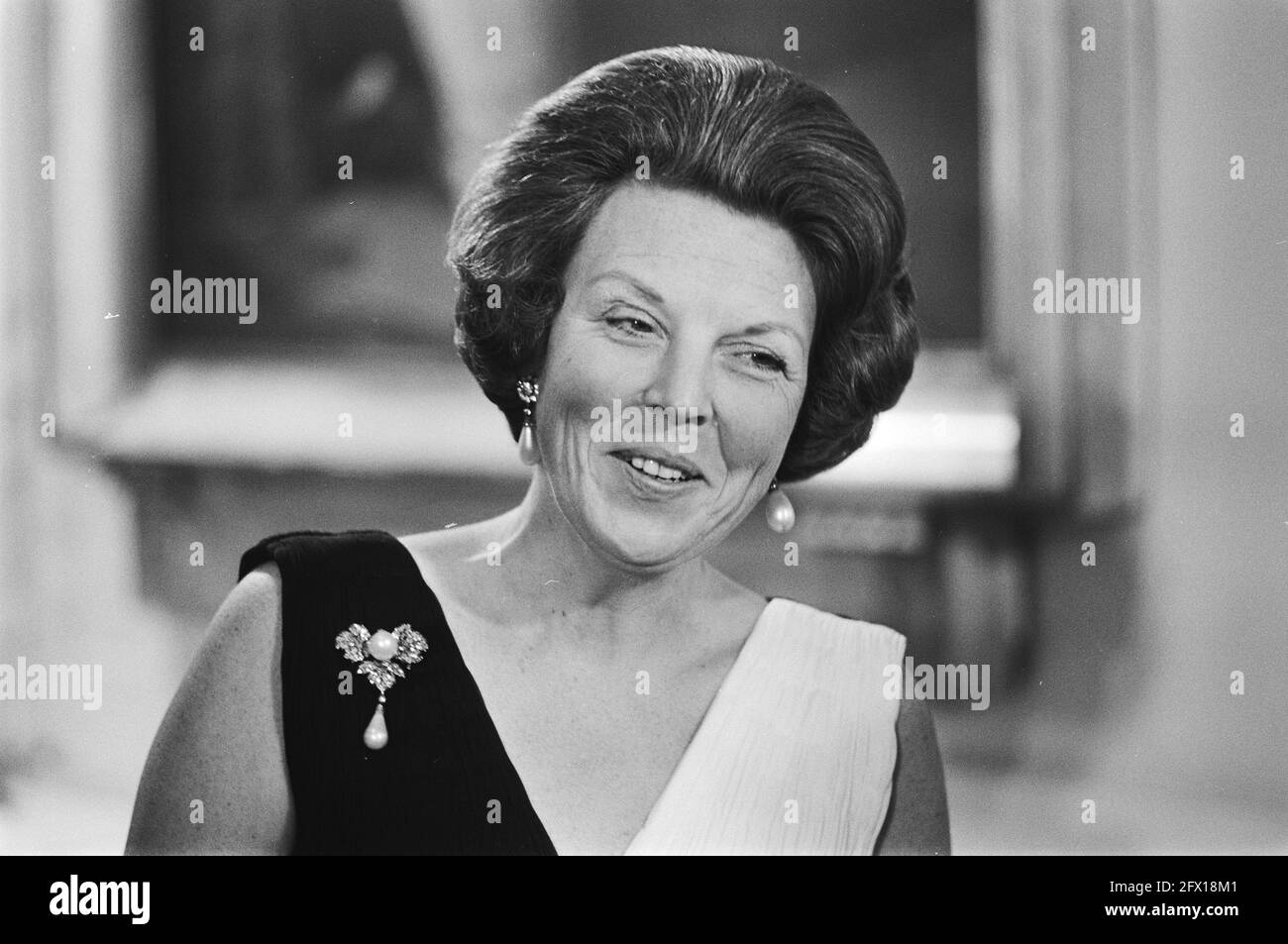 queens, portraits, Beatrix, queen, October 5, 1982, queens, portraits ...