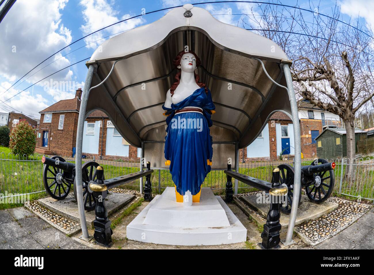 Lower upnor kent hi-res stock photography and images - Alamy