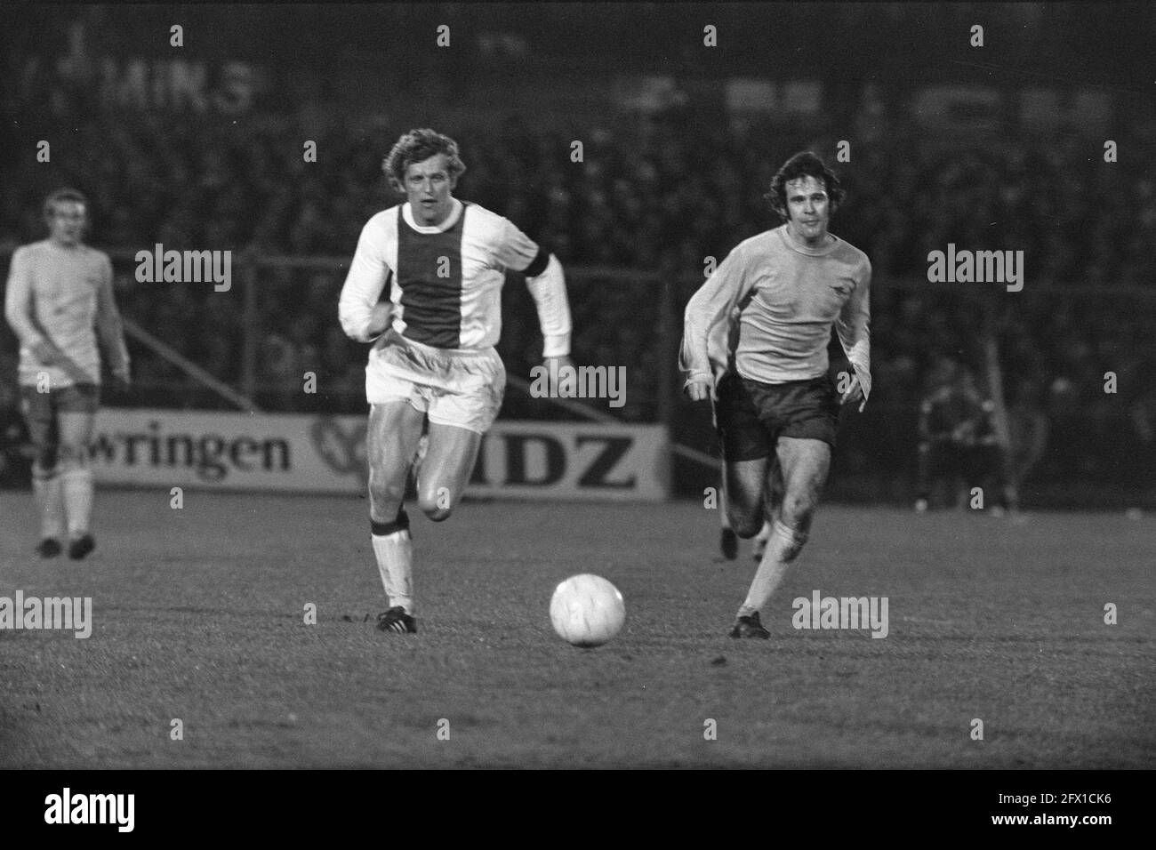 Ajax against Arsenal 2-1, quarterfinal European Cup I, Piet Keizer ...