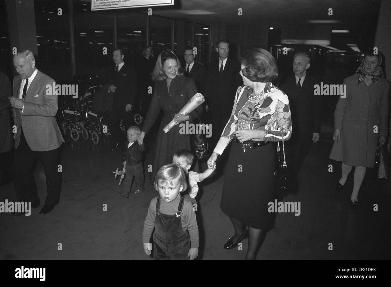 Princess Beatrix and Princess Irene with children, February 21, 1972 ...
