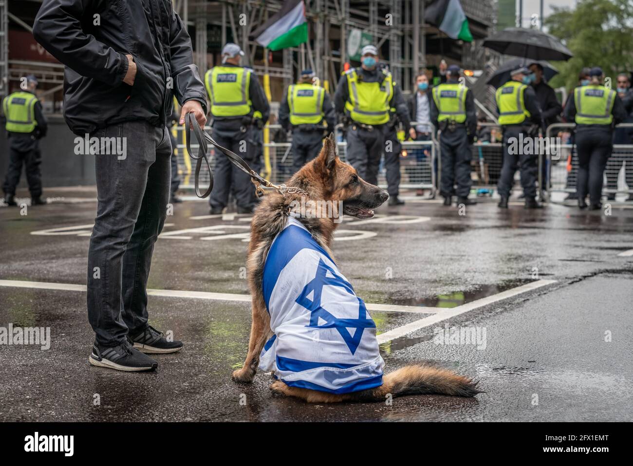 'Solidarity with Israel' rally near the Embassy of Israel with hundreds ...