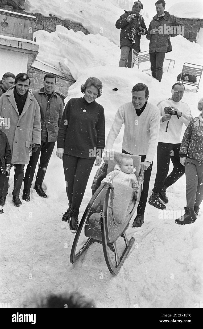Prince claus riding sleds hi-res stock photography and images - Alamy