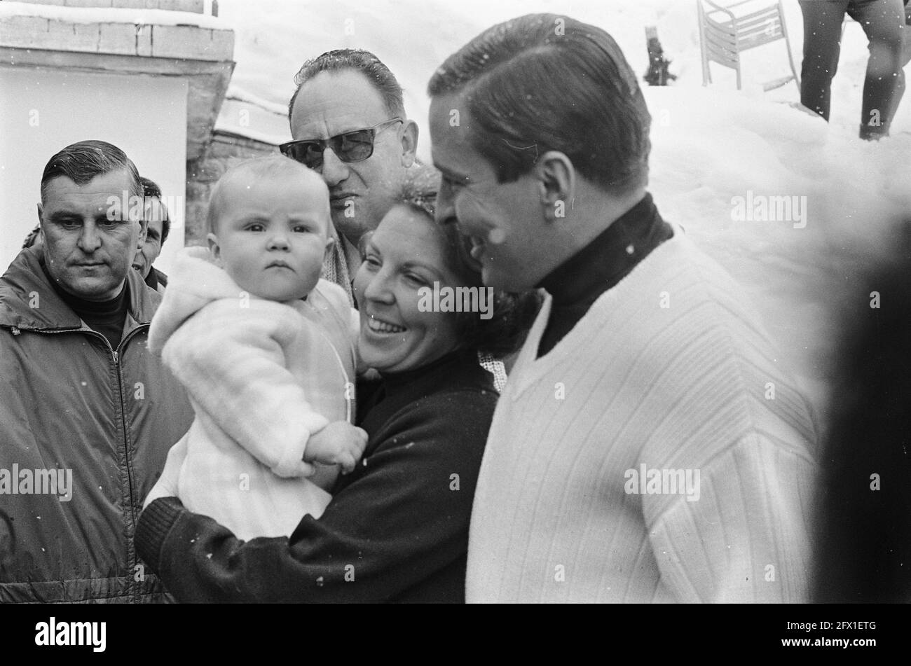 Royal family in Lech. Princess Beatrix with Prince Willem Alexander on ...