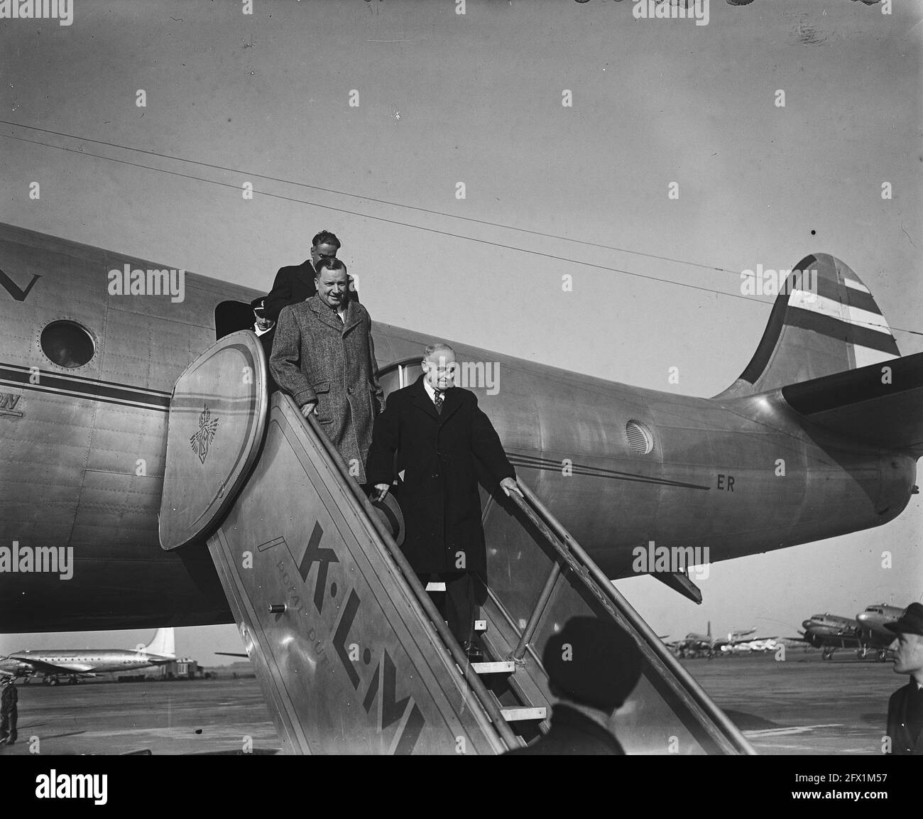 Kirby leave plane hi-res stock photography and images - Alamy