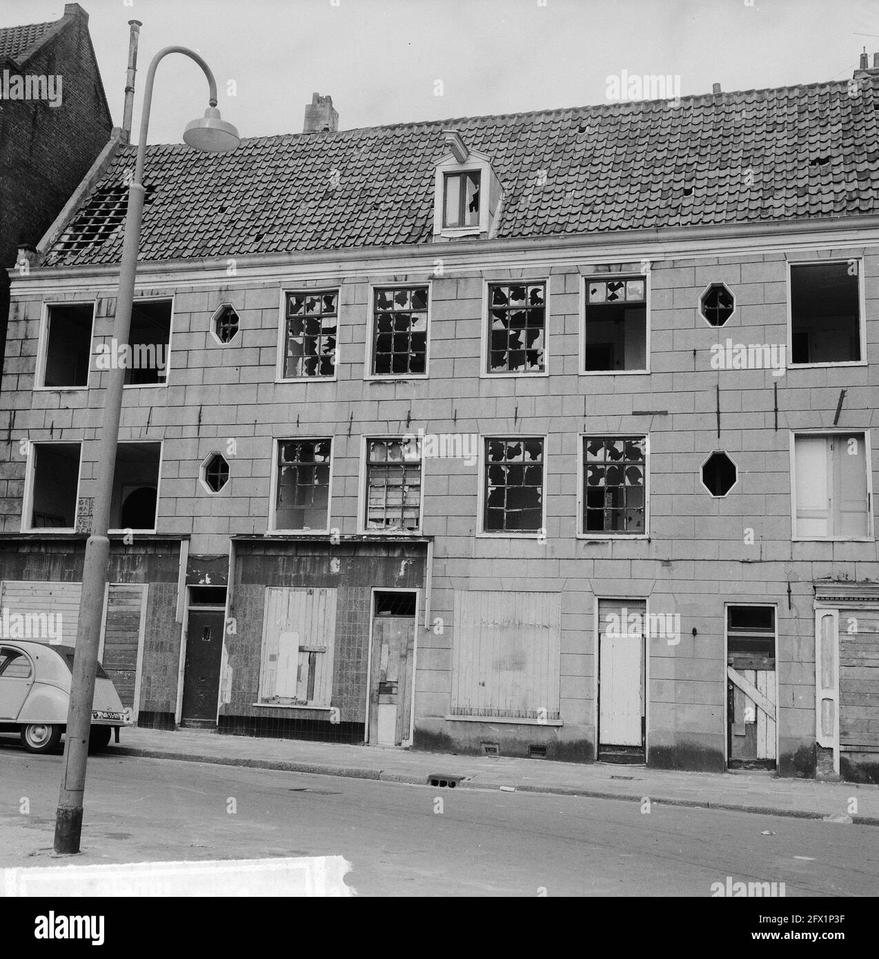 Kattenburg slum hi-res stock photography and images - Alamy