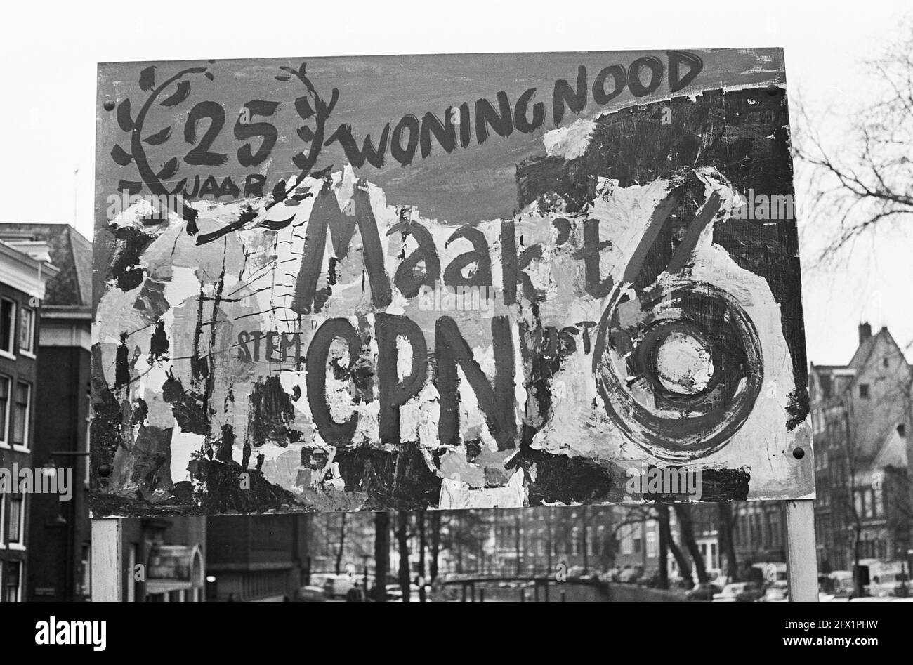 Visual propaganda Black and White Stock Photos & Images - Alamy