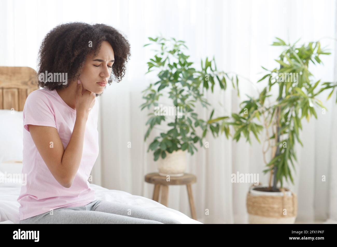 Health problems, signs of illness, viral disease, quarantine at home ...