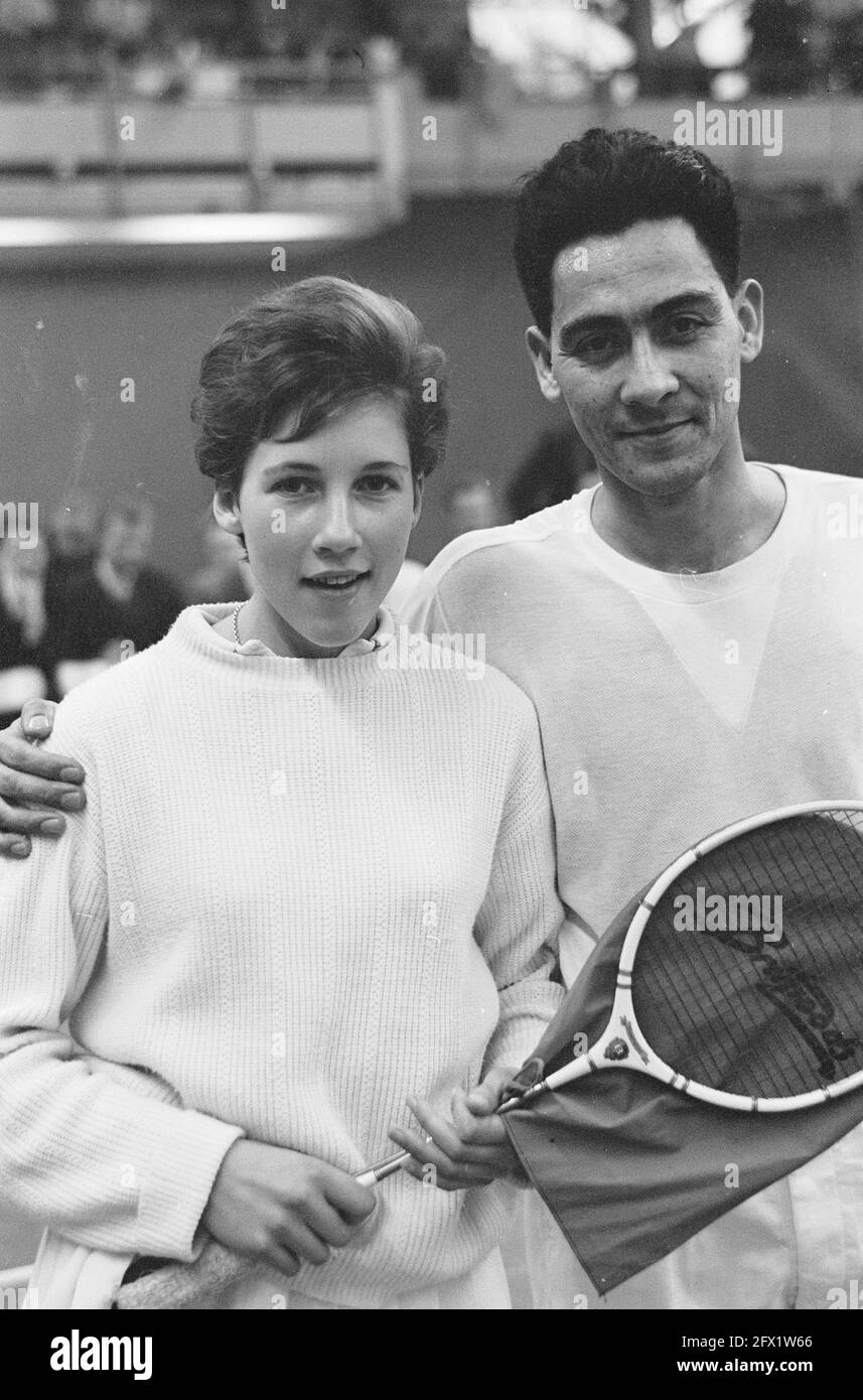 Badminton documentary hi-res stock photography and images - Alamy