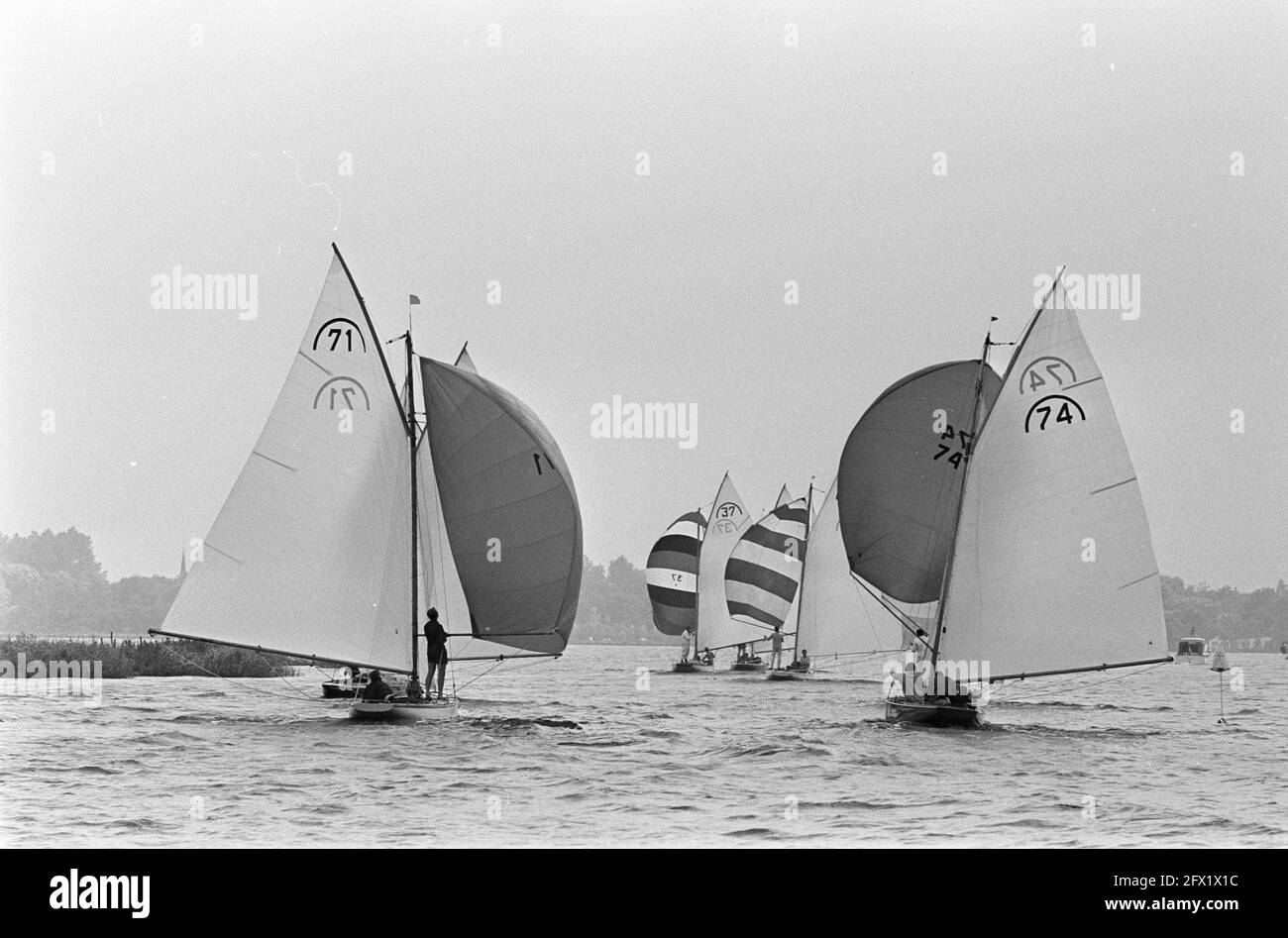 Last day Kaagweek, Regenboog no. 37 of shipbuilder Bouke van Wijk, 22 ...