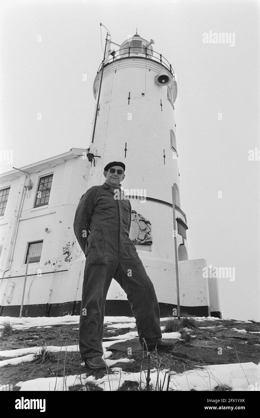 Lighthouse automated 1990 hi-res stock photography and images - Alamy