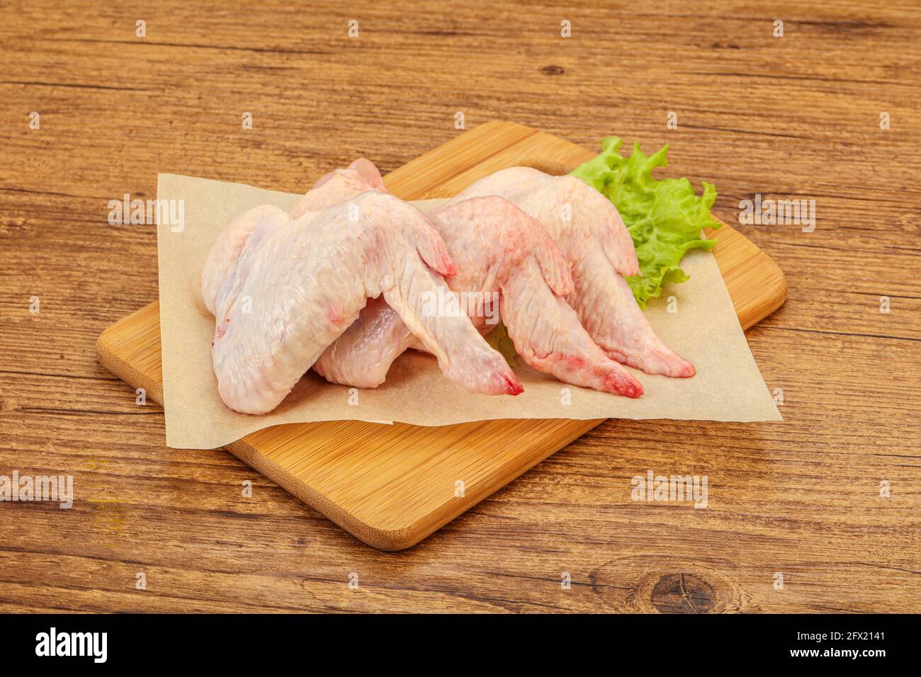 Raw chicken wings ready for cooking Stock Photo - Alamy