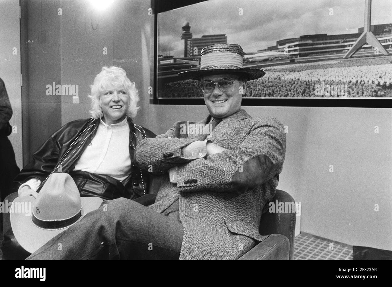 Larry hagman wife hi-res stock photography and images - Alamy