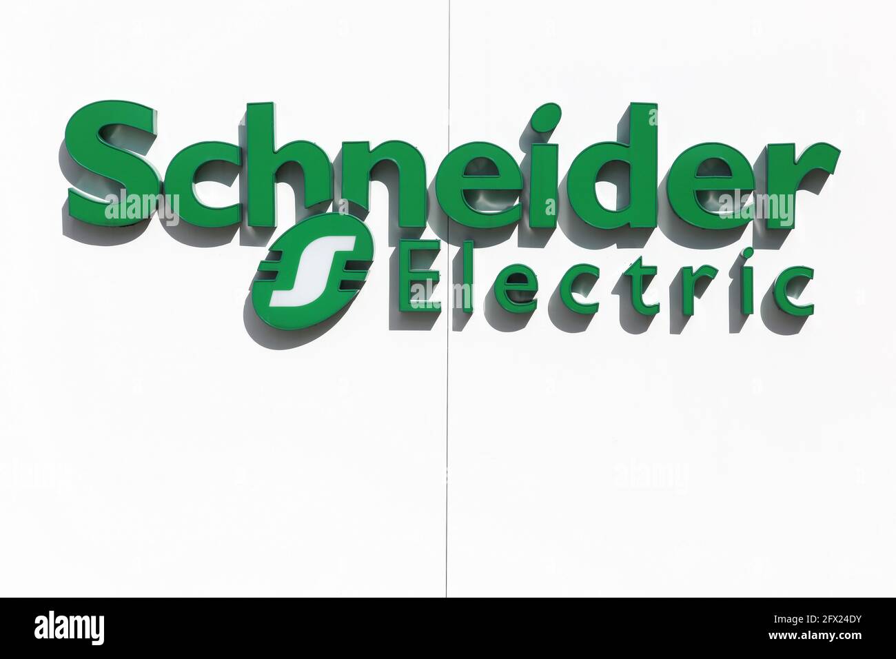 Schneider Logistics Logo