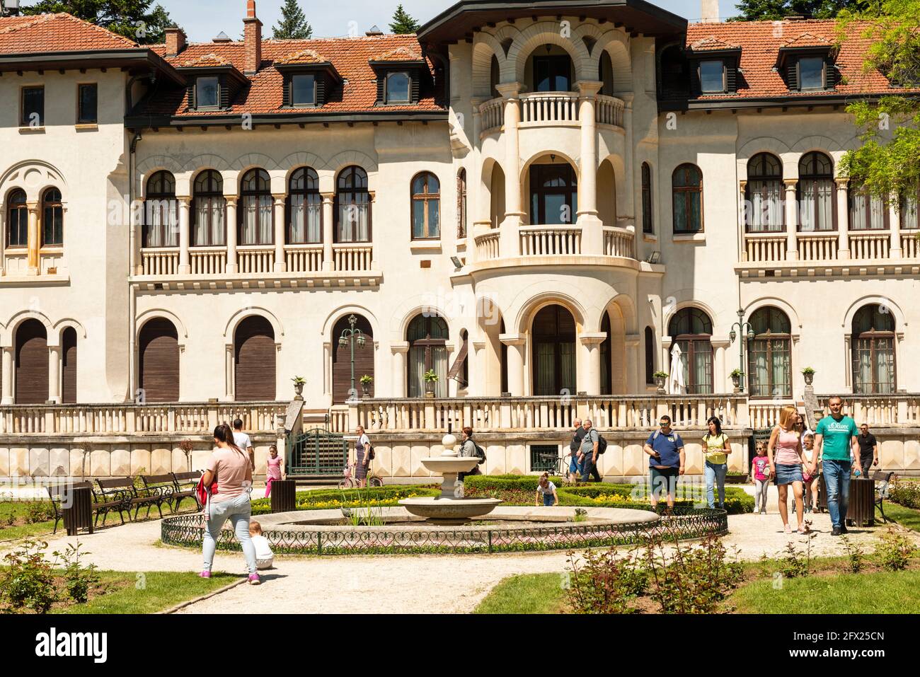 Vrana palace sofia hi-res stock photography and images - Alamy