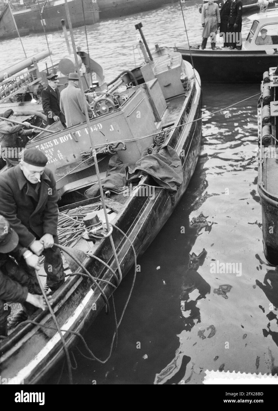 Netherlands tug tugs hi-res stock photography and images - Alamy