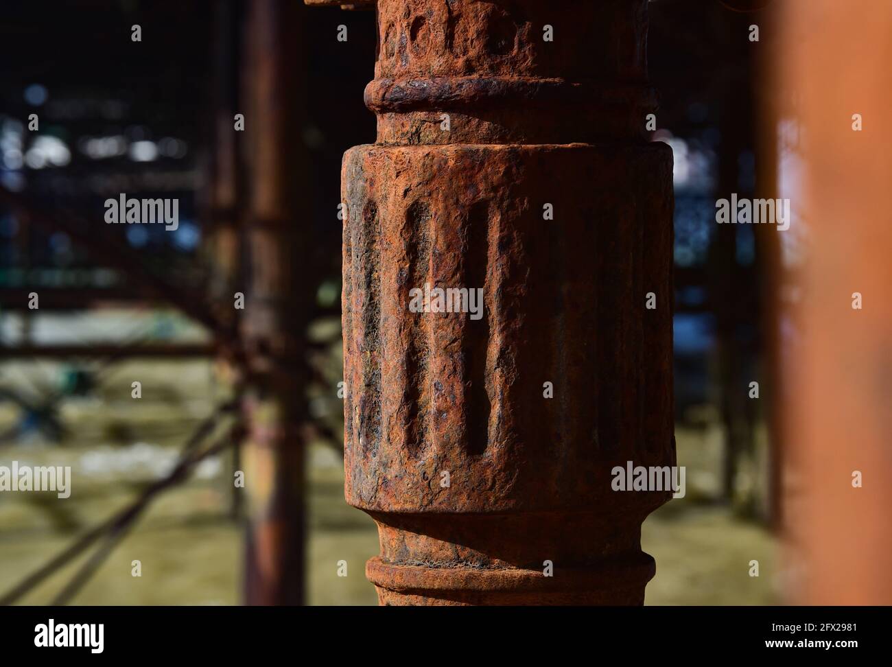 Rusty steel pillar on pier structure showing texture Stock Photo - Alamy