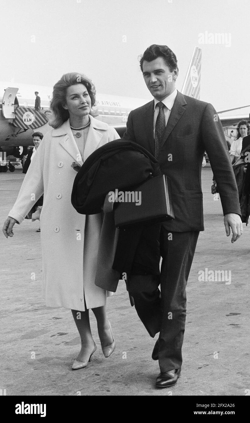 Edmund purdom hi-res stock photography and images - Alamy