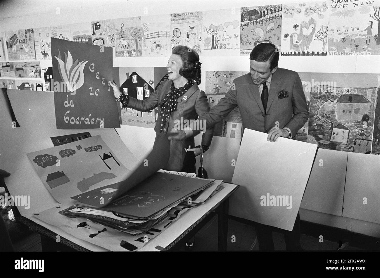 Princess Beatrix opens exhibition of children's drawings, Soest ...