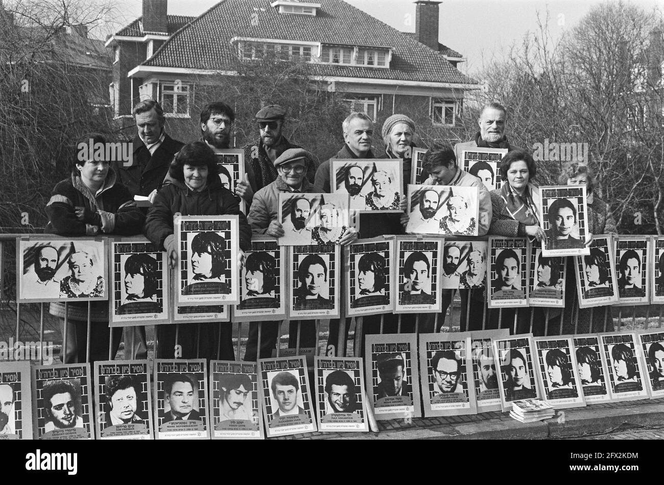 Soviet union embassy hi-res stock photography and images - Alamy