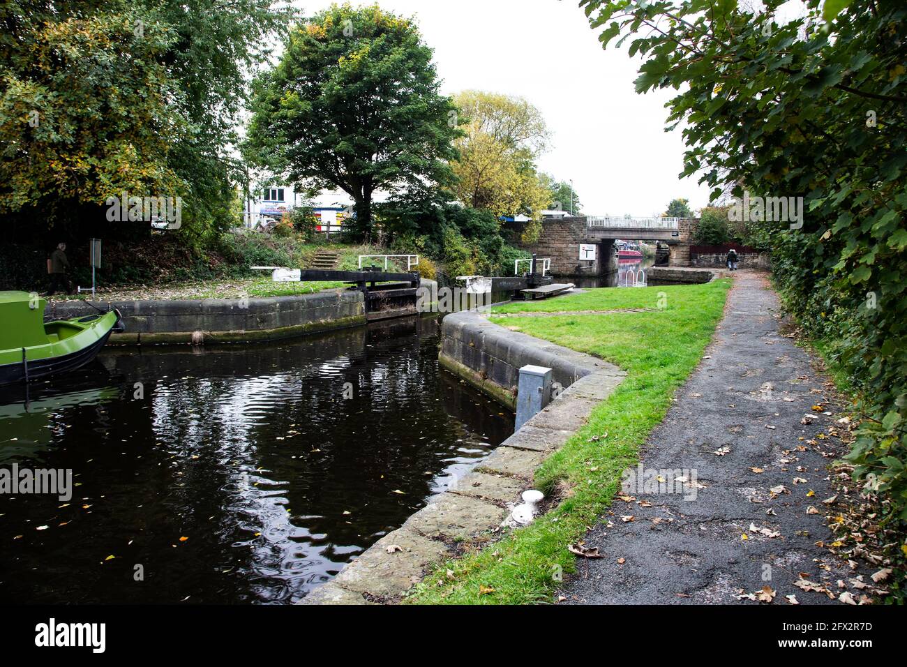 Ledgard Bridge, Flood Lock and lock gates on the Calder and Hebble ...
