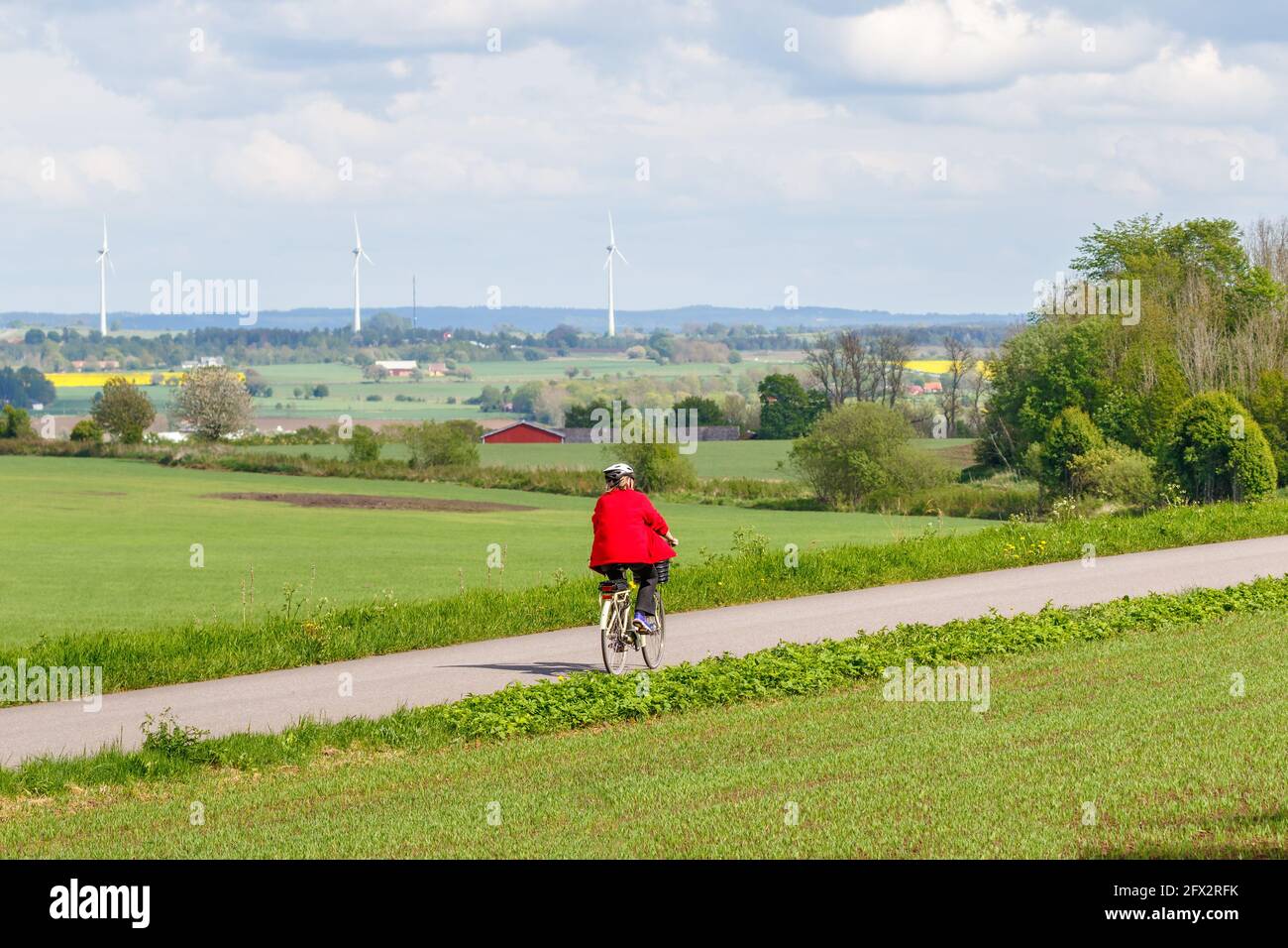 Nature scenery view cycles hi-res stock photography and images - Alamy
