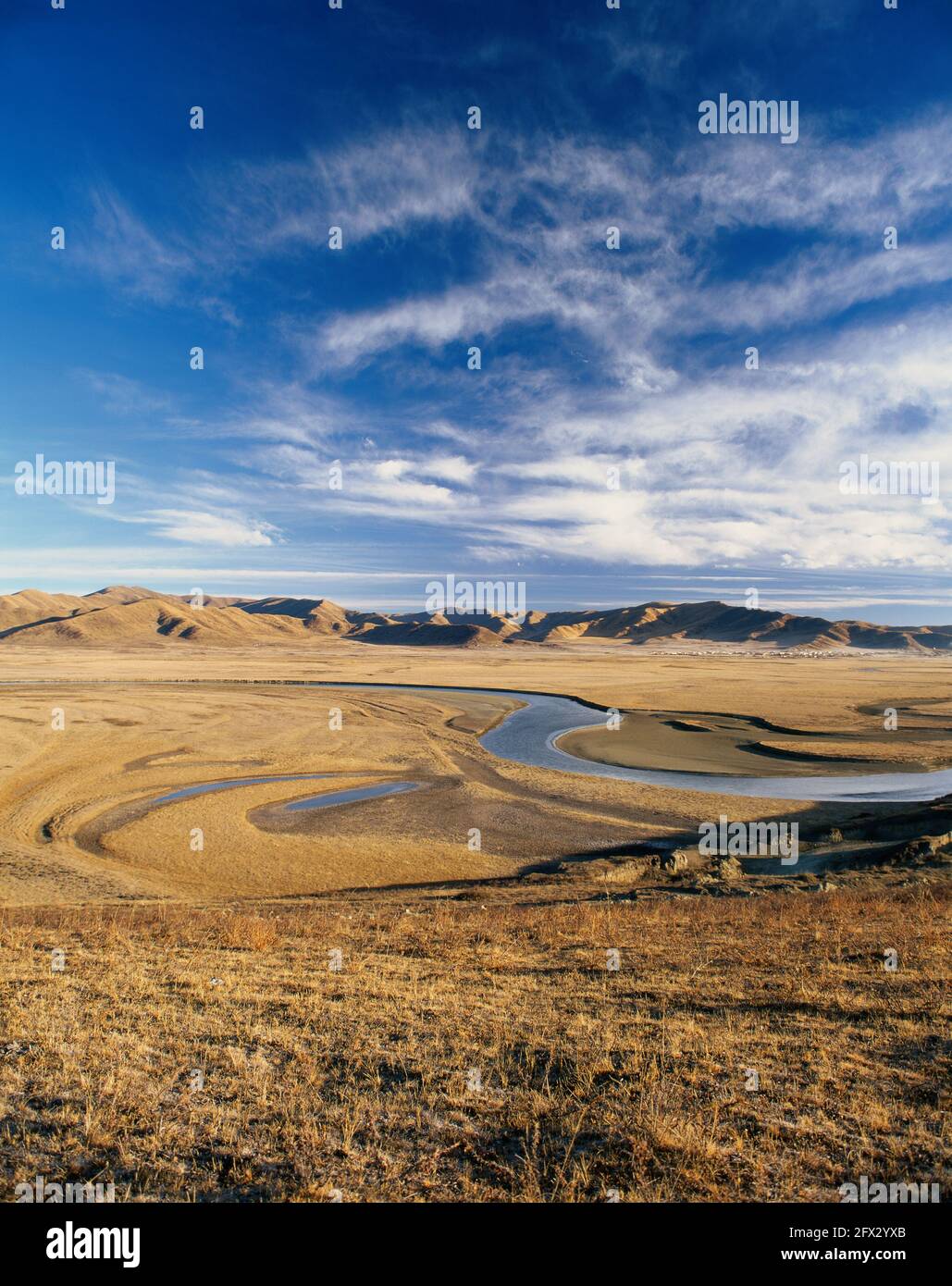 Mountain green water sunny river jungle hd background picture Stock ...