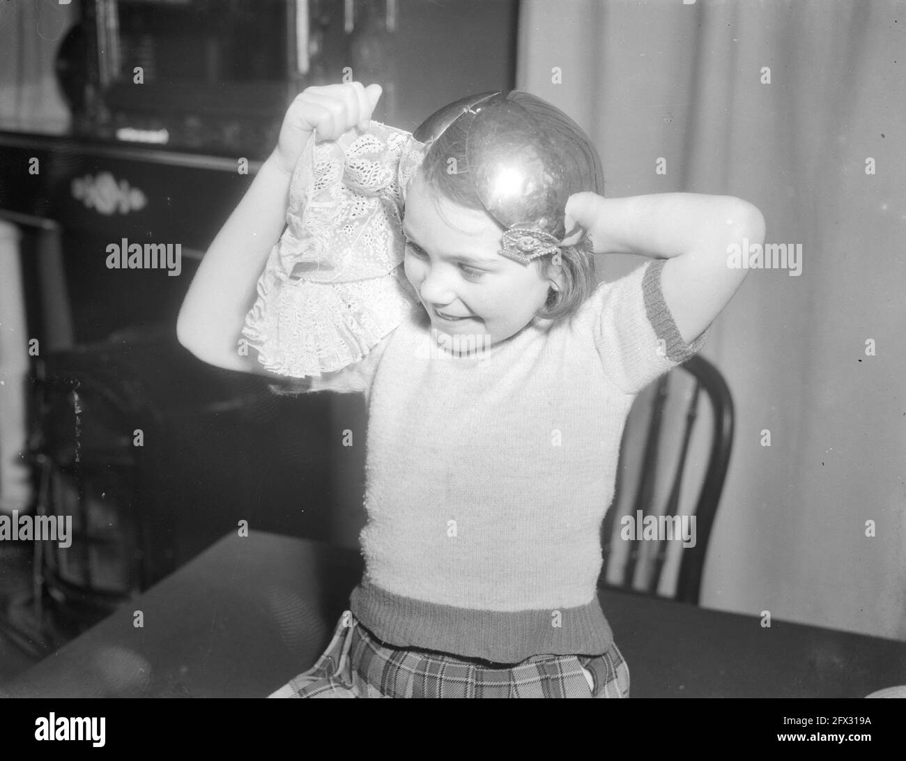 Girls, December 30 1953, girls, The Netherlands, 20th century press ...