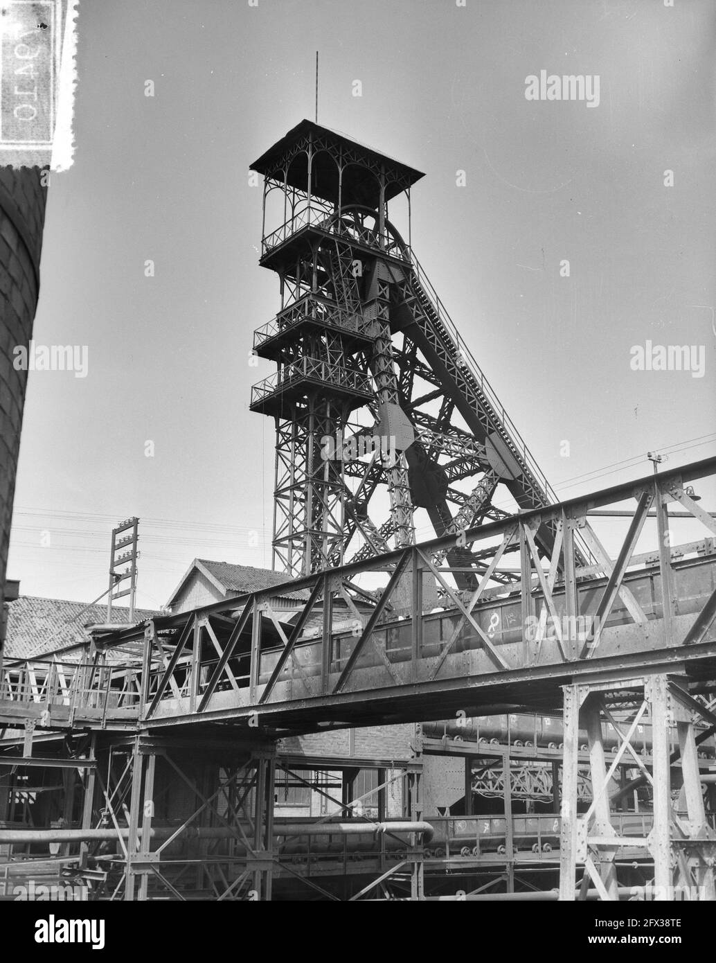 Shaft mining hi-res stock photography and images - Alamy