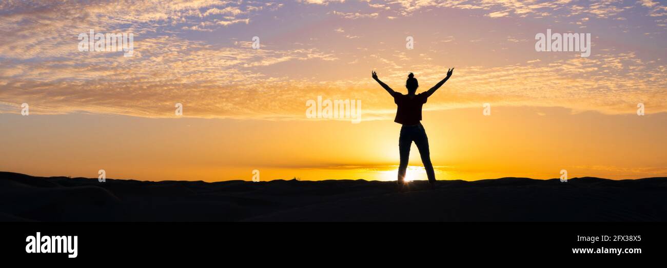 Power pose hi-res stock photography and images - Alamy