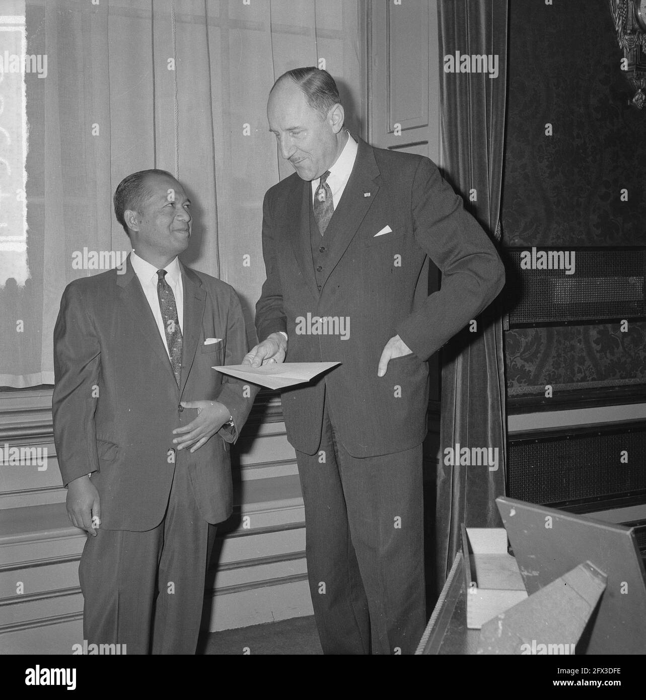 Minister luns received charge daffaires hi-res stock photography and ...