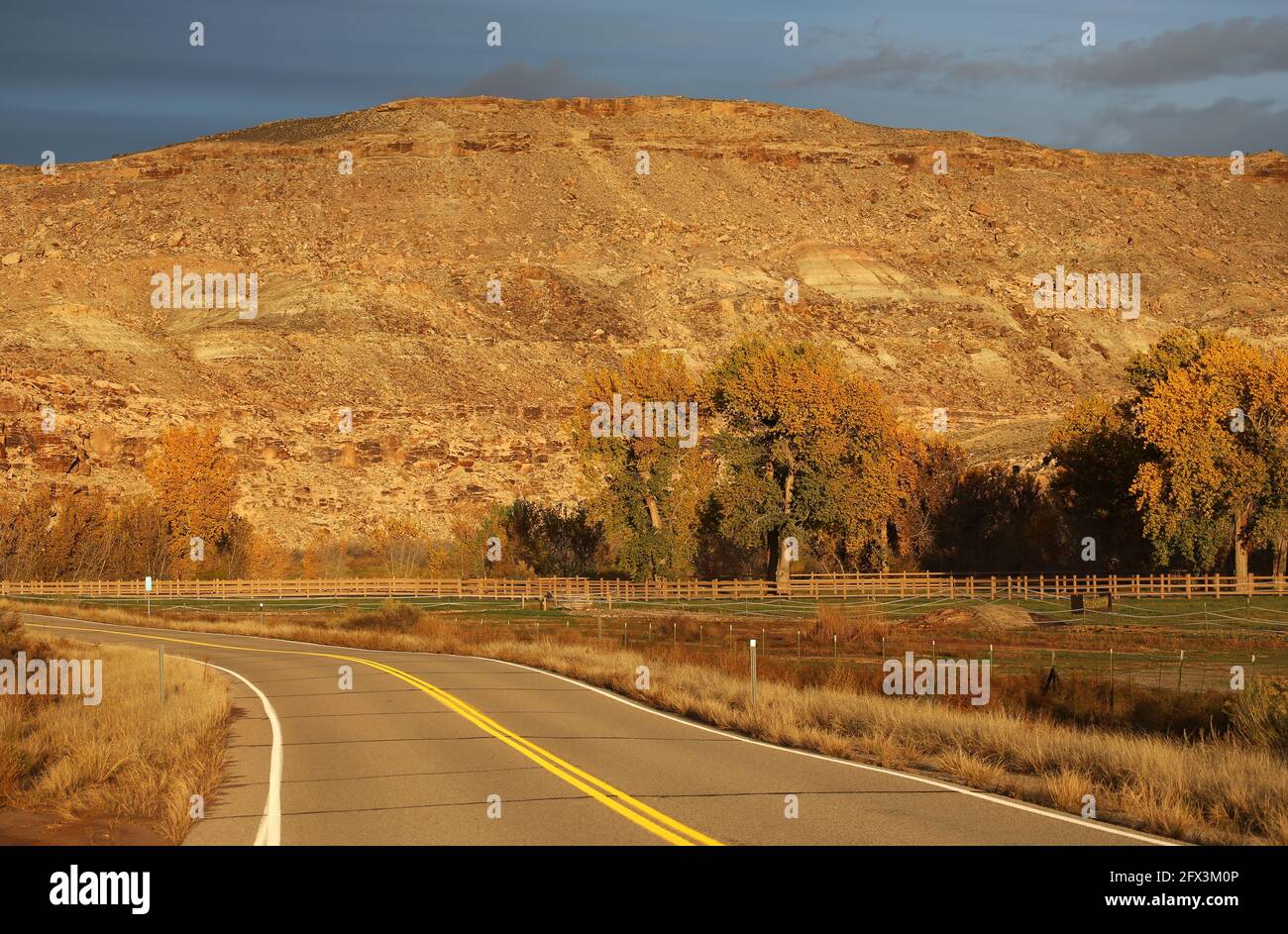 Walk landscape hi-res stock photography and images - Alamy