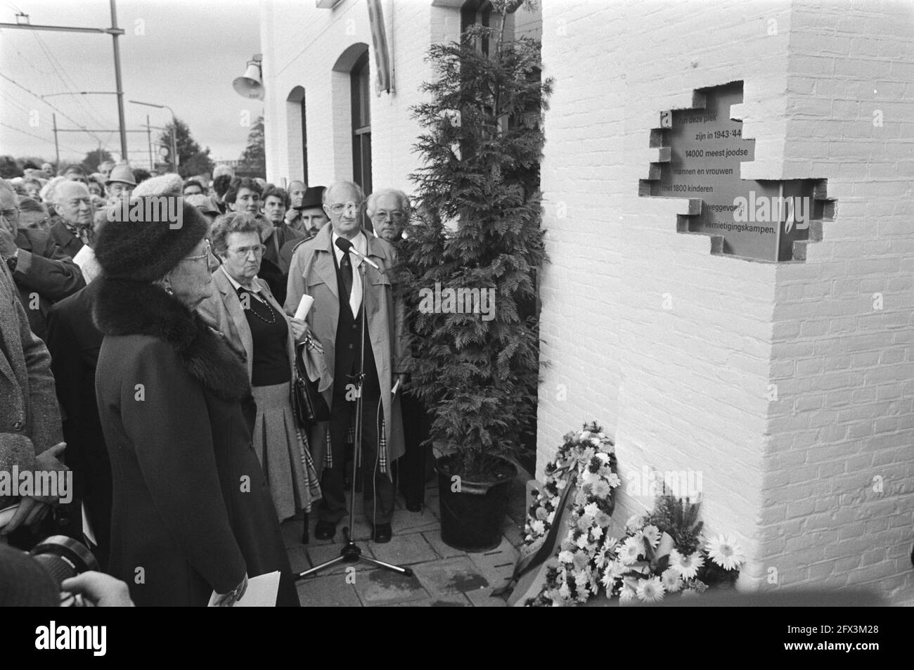 Vught station commemorating deportations hi-res stock photography and ...