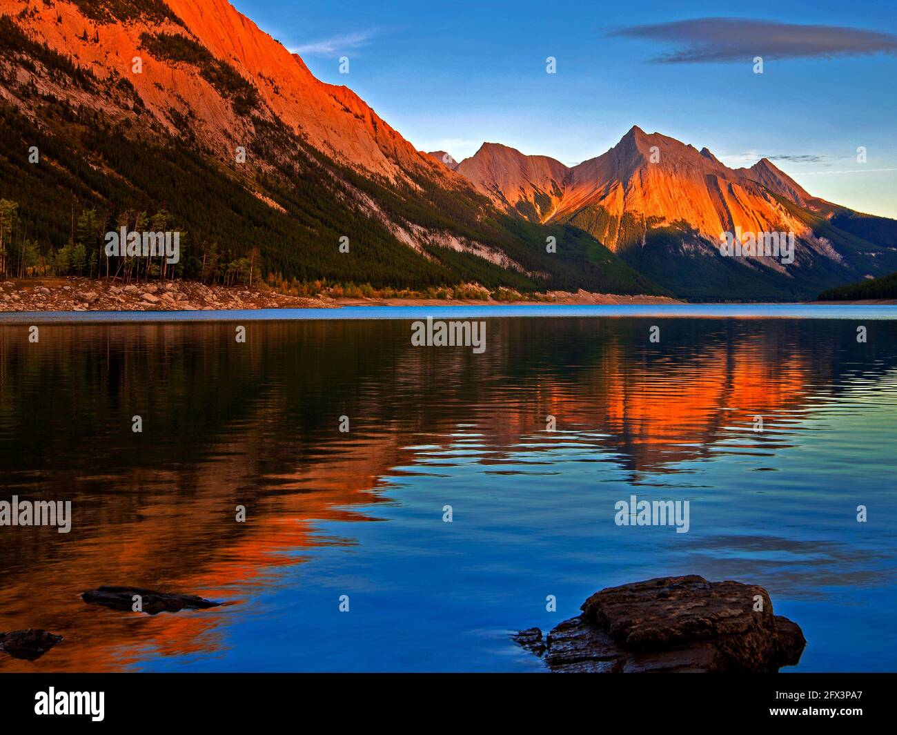 Sunset at Medicine Lake, Jasper National Park, Alberta, Canada Stock ...