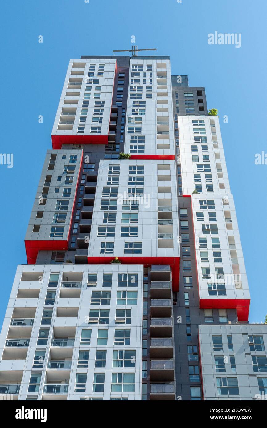 3d Building Red