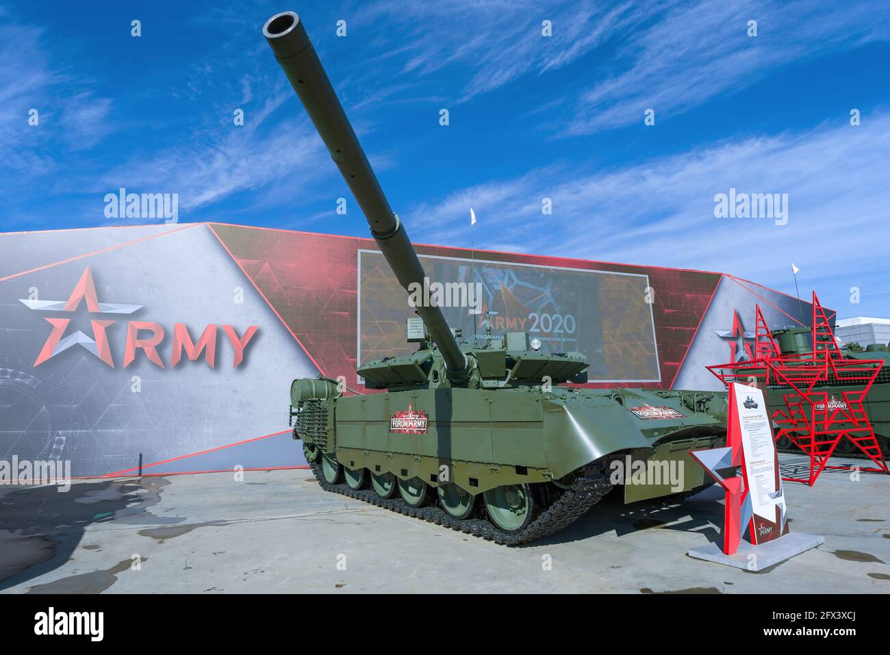 Tank t 80bvm hi-res stock photography and images - Alamy