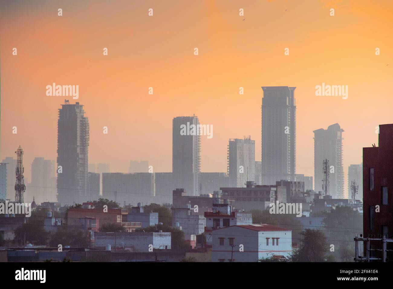 Gurgaon india skyline hi-res stock photography and images - Alamy