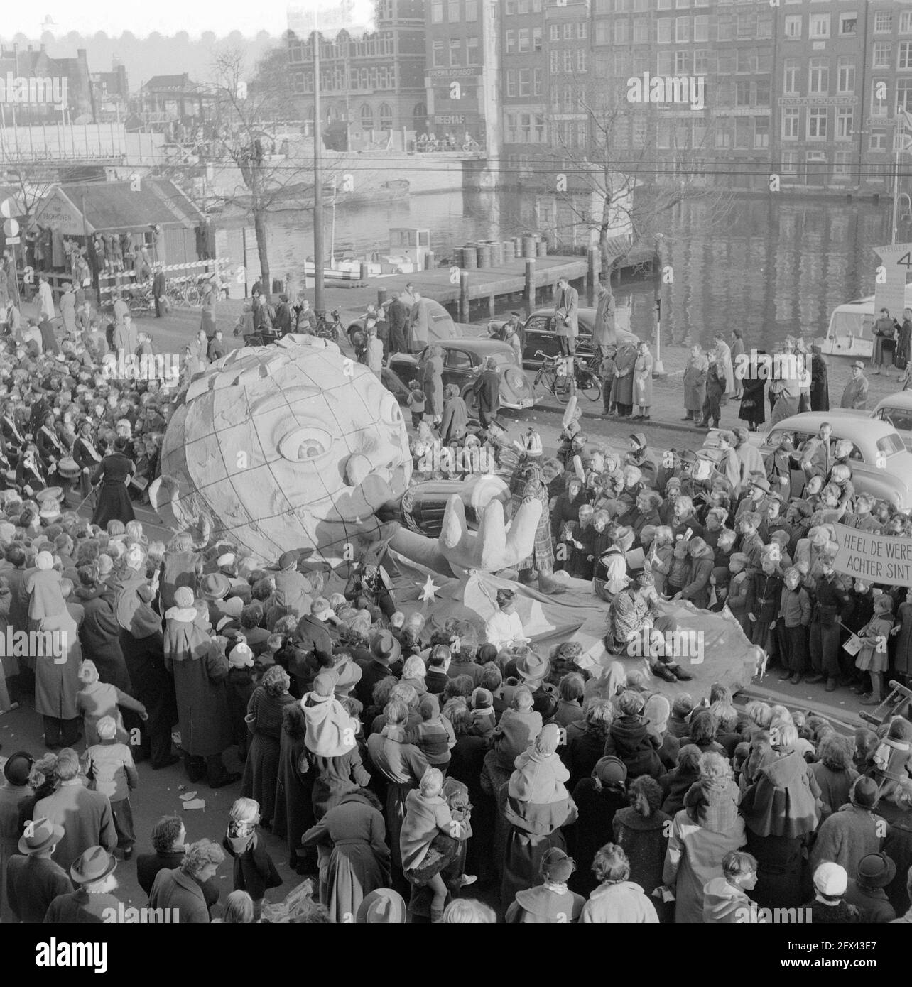 Coca Cola float, November 19, 1955, parades, floats, The Netherlands ...