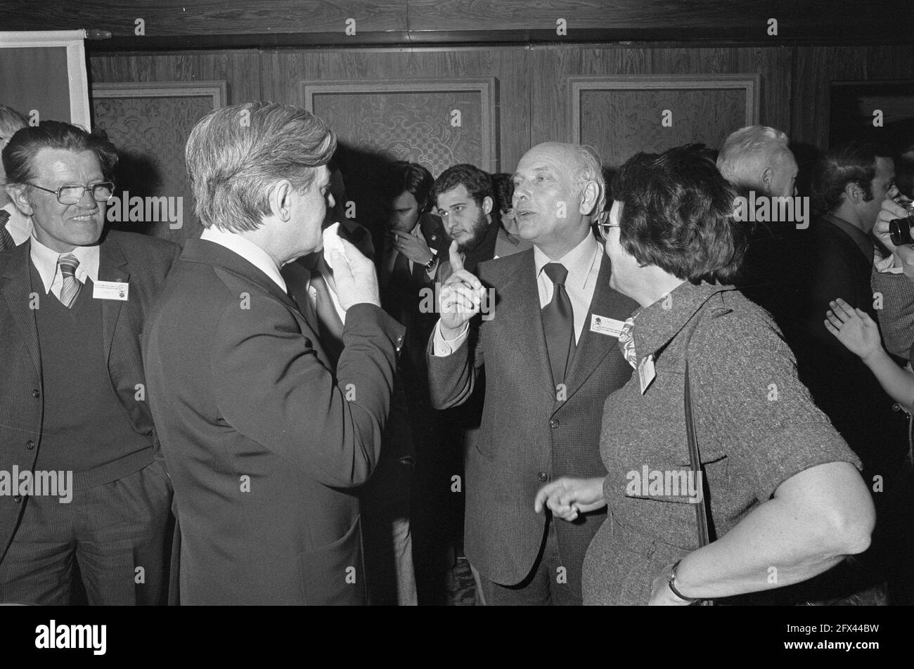 Conversation labour party hi-res stock photography and images - Alamy