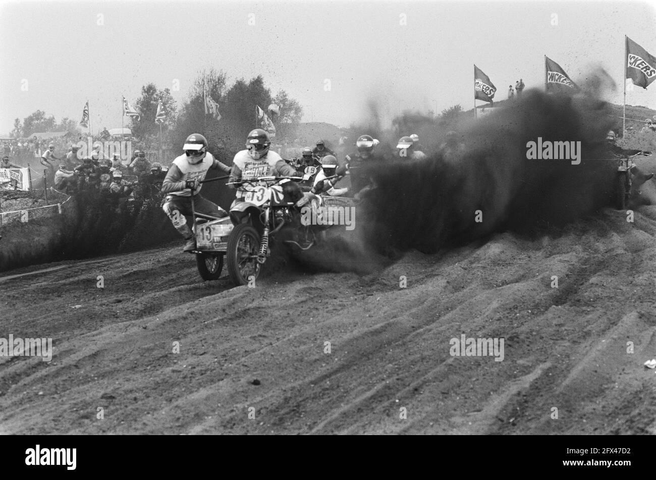 The start, September 28, 1980, motocross, sports, sidecar motorcycles ...