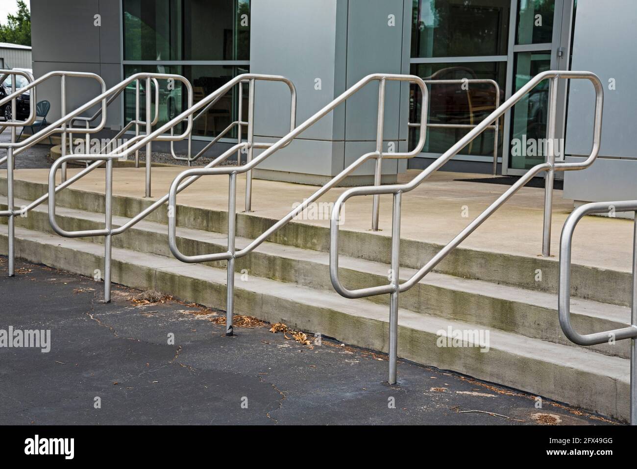 External steps and handrail hi-res stock photography and images - Alamy