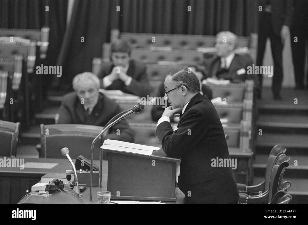 Years 1941 1948 de jong speaks hi-res stock photography and images - Alamy