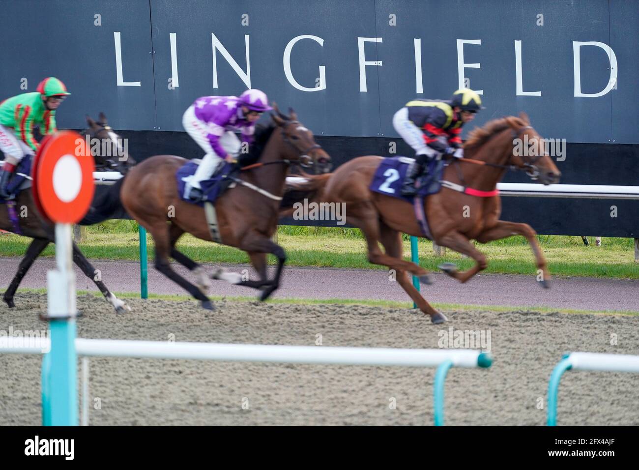 Lingfield racecourse general hi-res stock photography and images - Alamy
