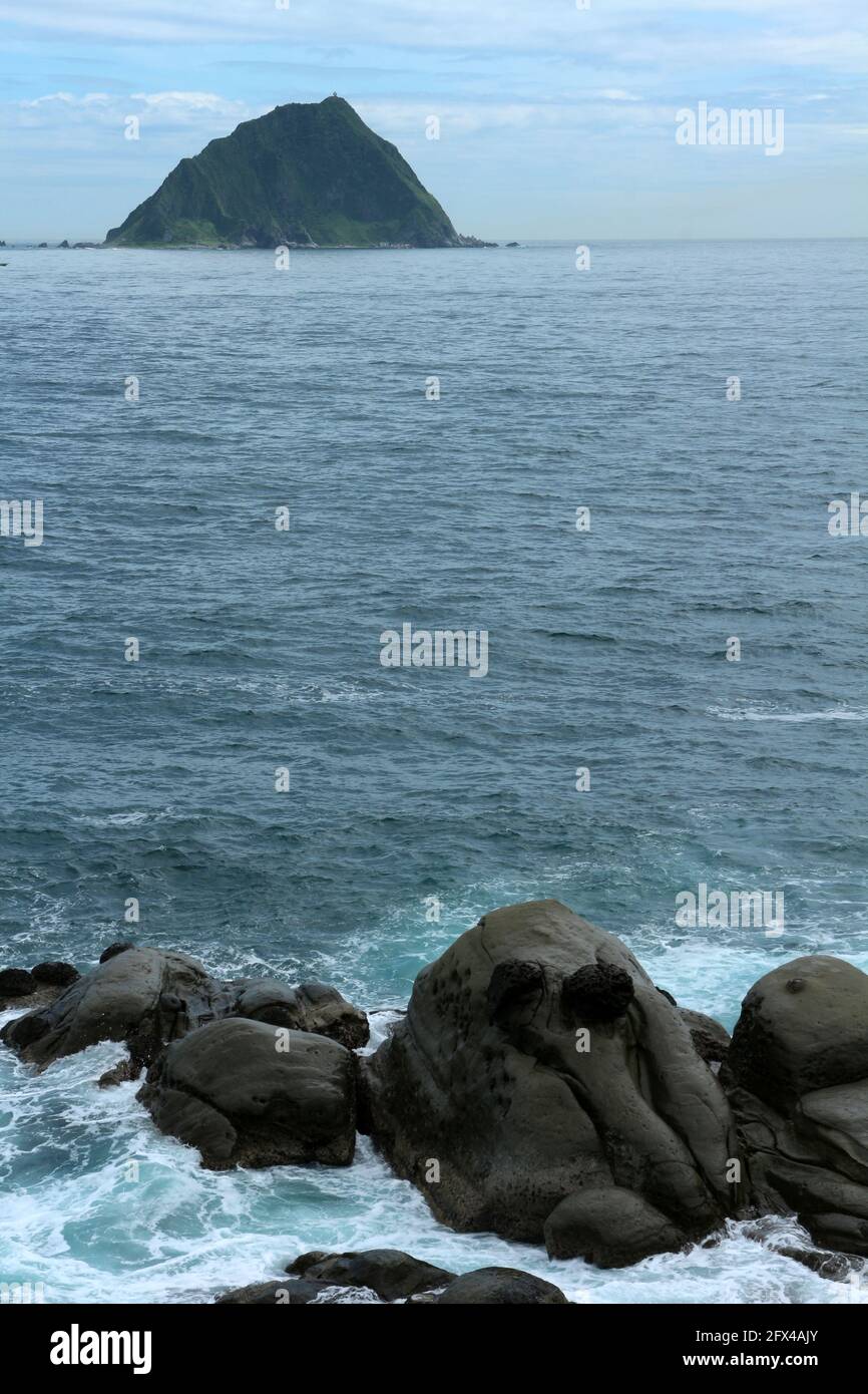 Heping island park with cliff hi-res stock photography and images - Alamy