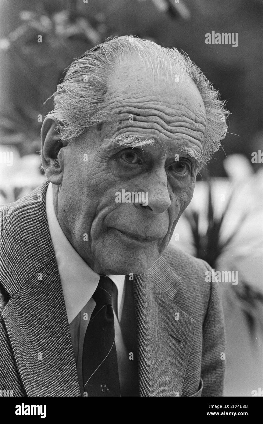 Anton Pieck 90 years old; Friday next Anton Pieck celebrates his 90th ...