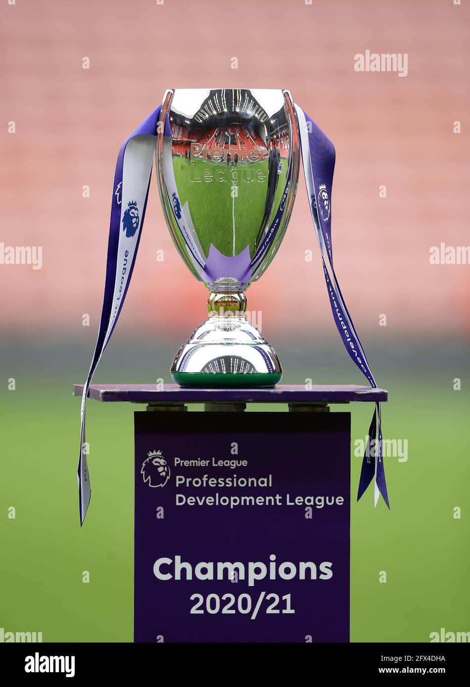 Professional development league trophy hi-res stock photography and ...