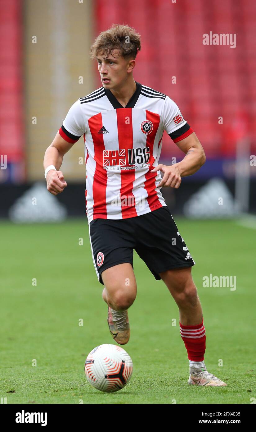 Harry boyes hi-res stock photography and images - Alamy