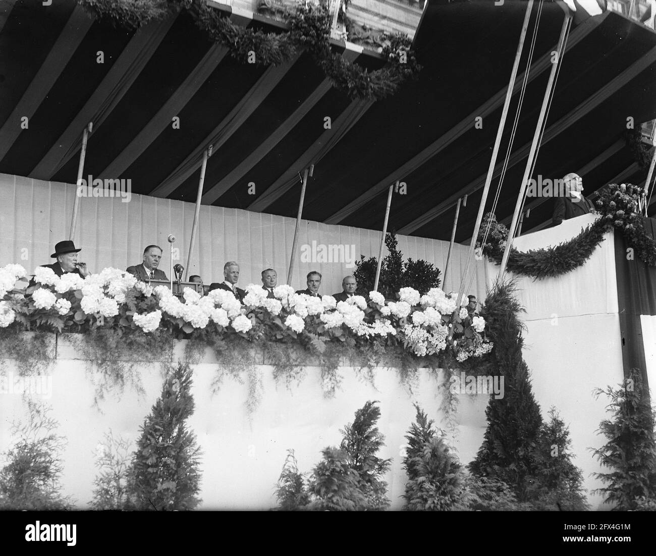 Congress of europe in 1948 hi-res stock photography and images - Alamy